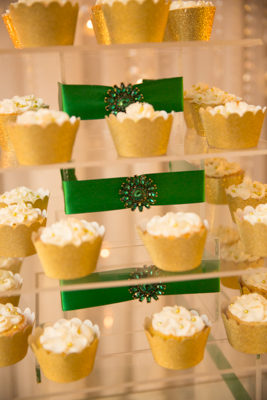 Gold and Emerald Green Dessert Table » mondeliceblog.com